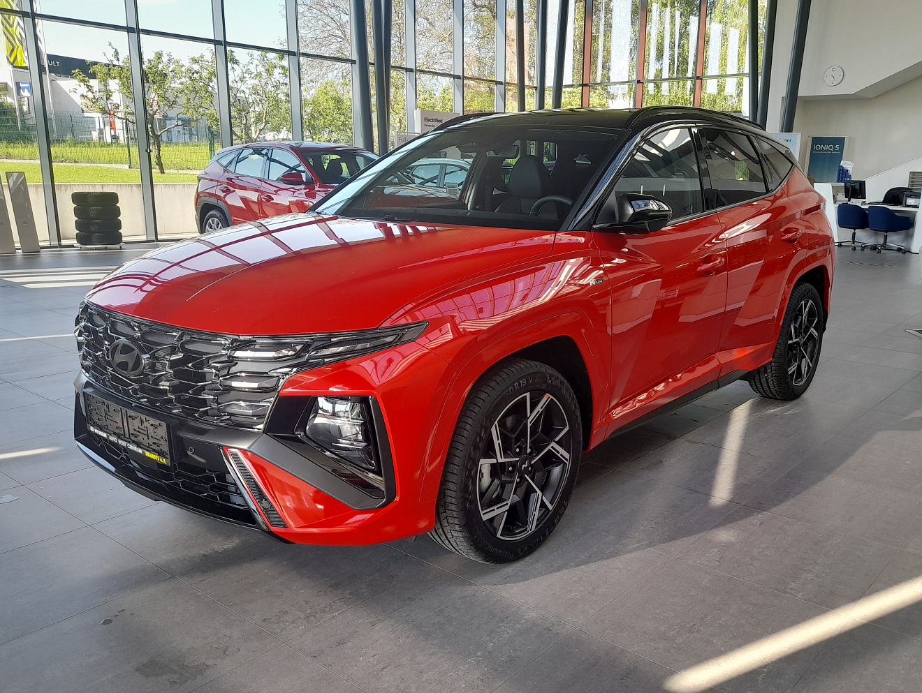 Rodinný nový vůz Hyundai Tucson 25 1,6 TGDI MT 2WD N LINE TT - AK3721 ...